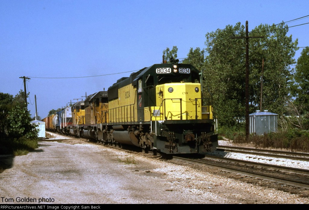 CNW 8034 with MTA 4186